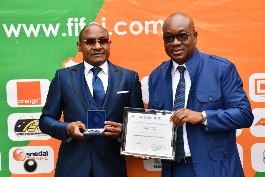 FIF / Distinction : Gadji Céli a reçu ses attributs – Le Kpakpato Sportif
