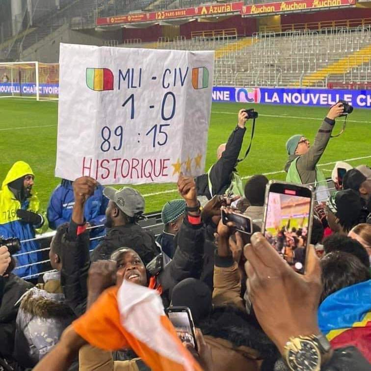 Le show des supporters Ivoiriens hier au stade de Lens – Le Kpakpato ...